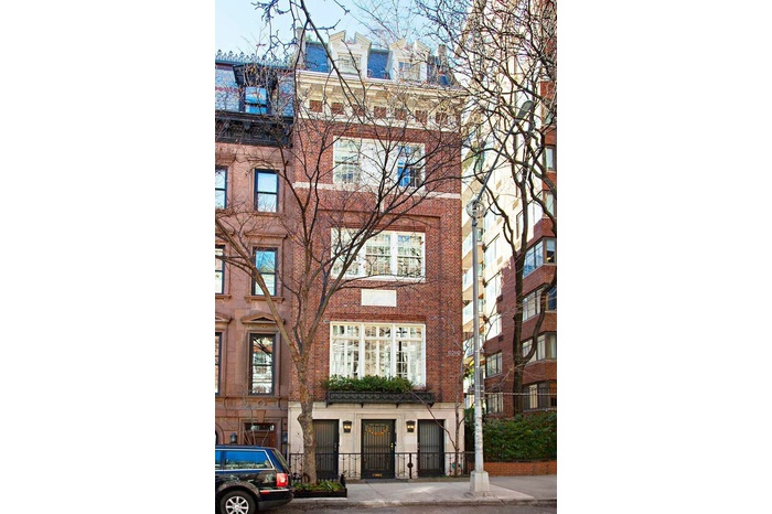 Manhattan Townhouses for Sale