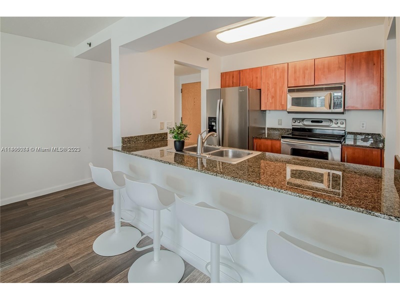 1200 Brickell Bay Dr, Miami, FL, 33131 | 2 BR for rent, rentals | Nest Seekers