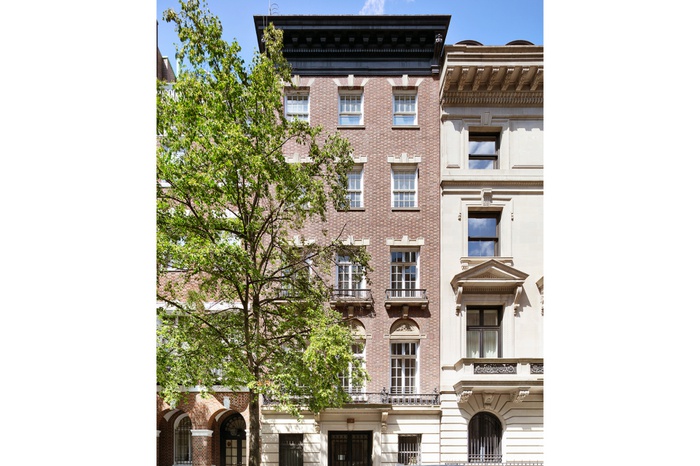 Manhattan Townhouses for Sale